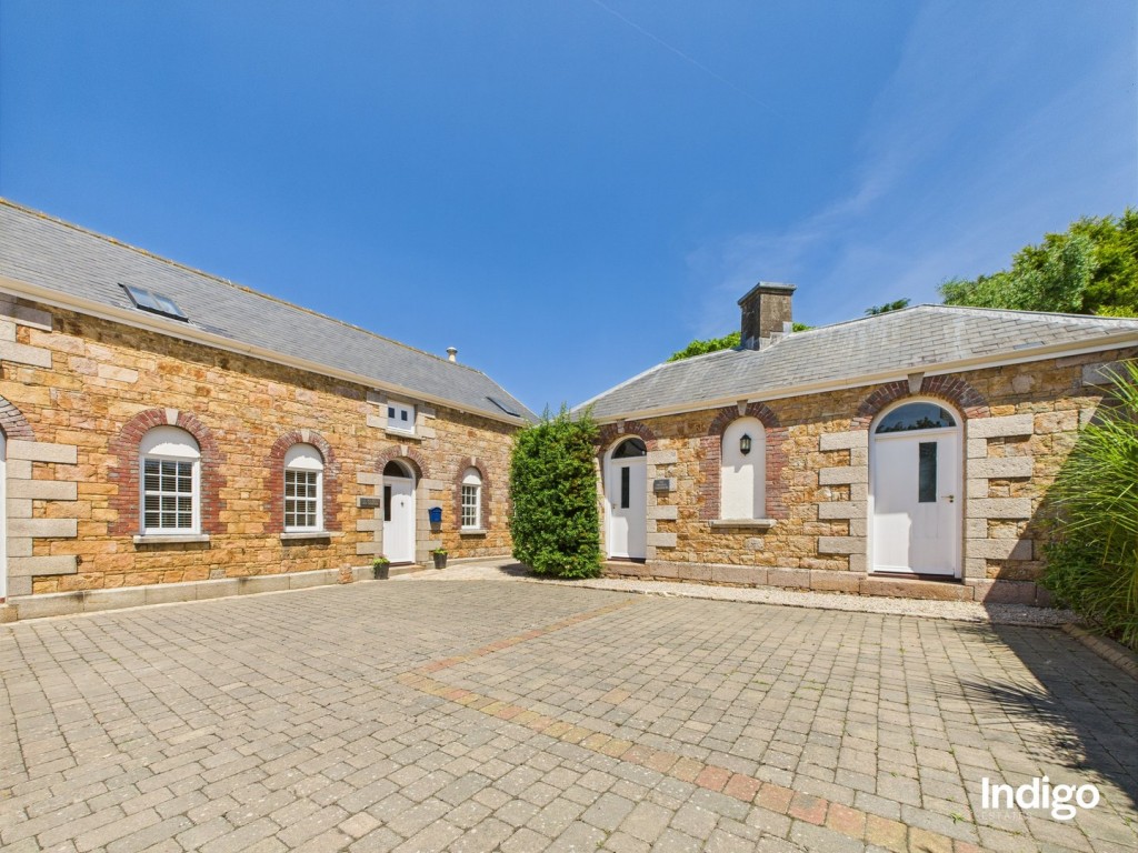 St Peter, Jersey, Channel Islands, 3 bedroom, House (unspecified)